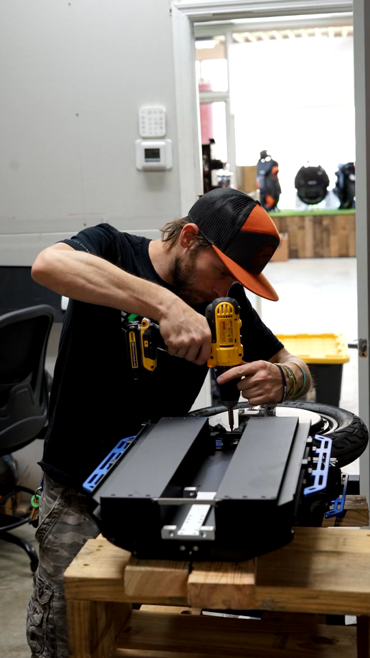 Home | PEV CONNECTION